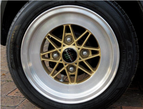 e-560のEVミニカーラインナップ「e-Apple」 - 株式会社NET-560